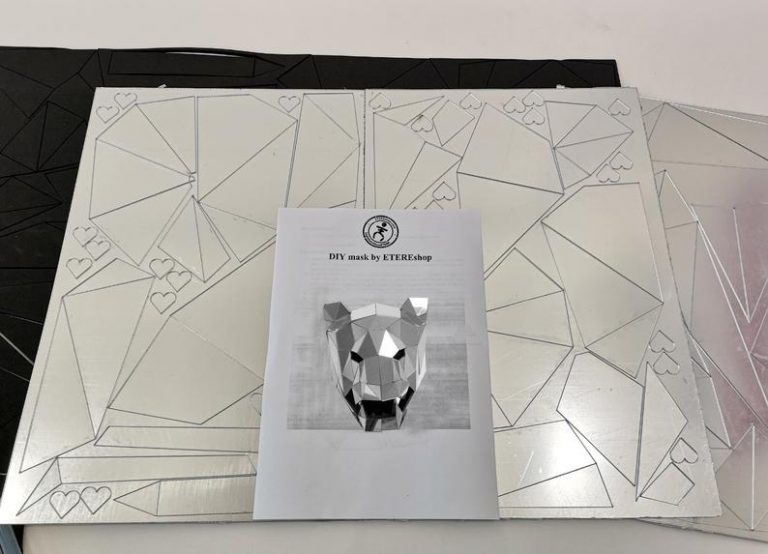 DIY 3D Mask Mirror Panther for halloween and performances - ETERE