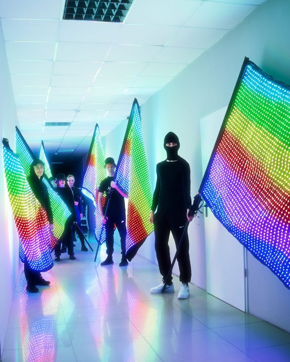 LED Light Up Flag with 2520 LEDs for shows and events - by ETEREshop