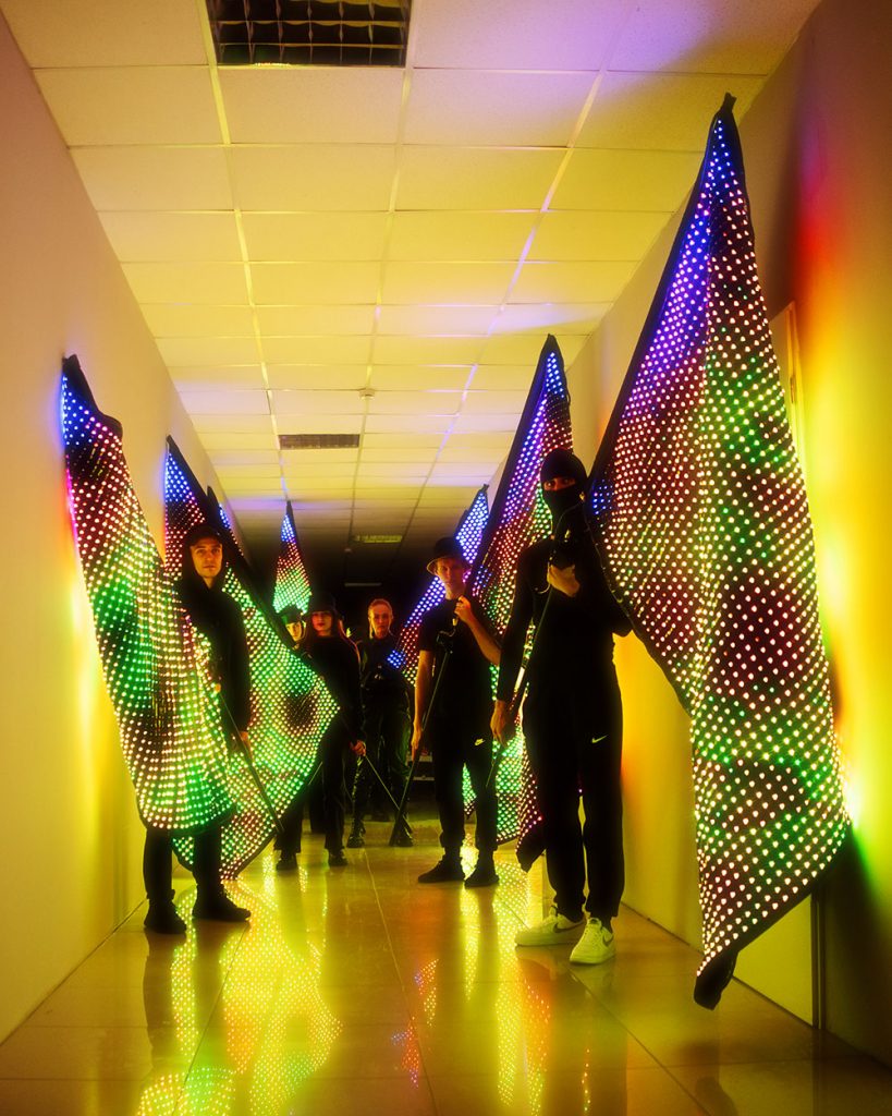 LED Light Up Flag with 2520 LEDs for shows and events - by ETEREshop