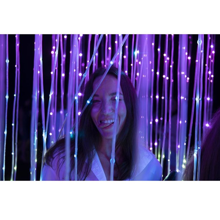 3D LED light up Cube installation. Animation cube 4100 LEDs - ETERE