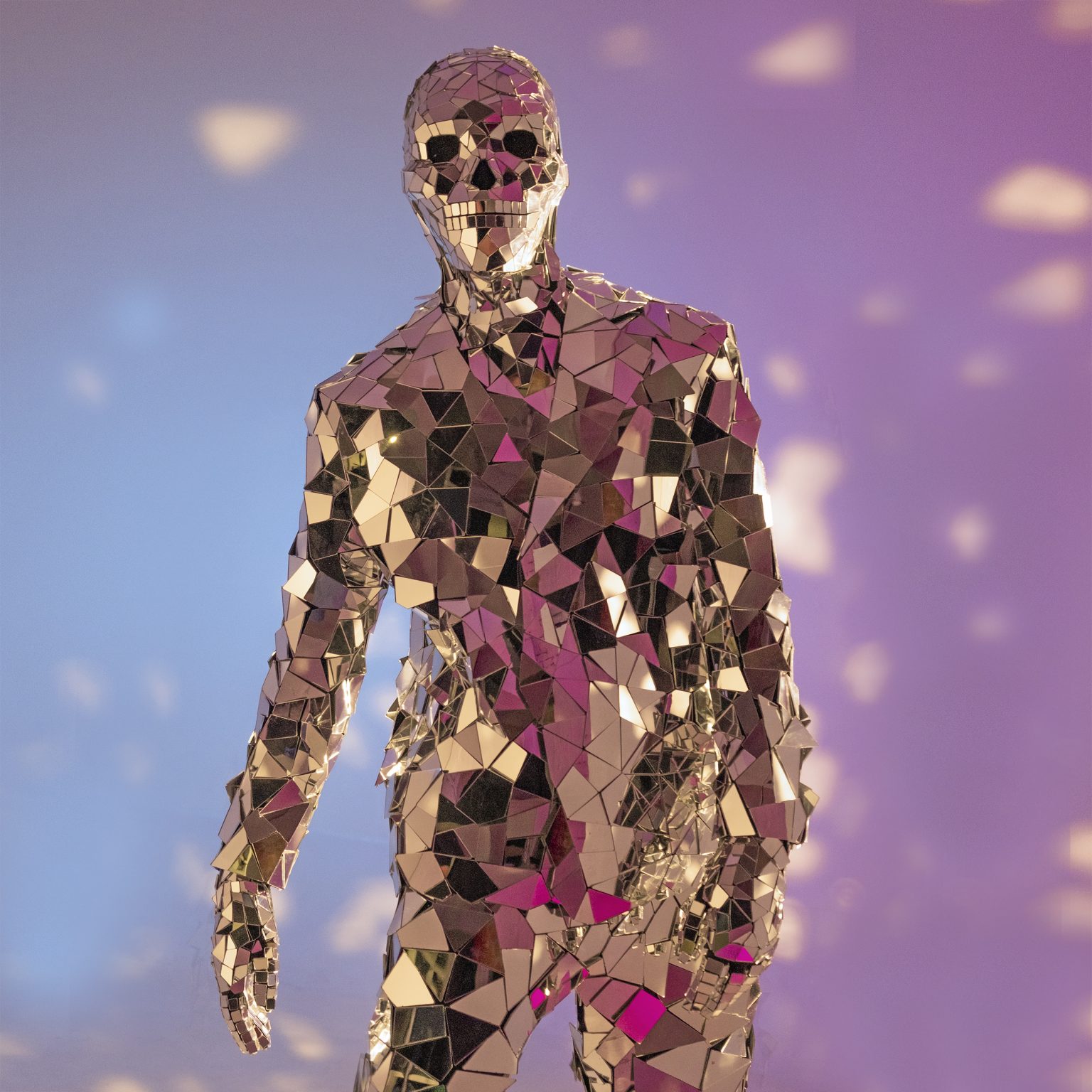 Mirror suit with a skull mask - Human statue for live show - ETERESHOP