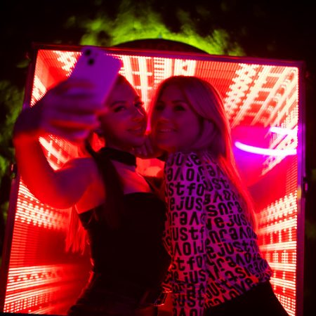Led infinity mirror photo zone, how we did it - by ETERESHOP