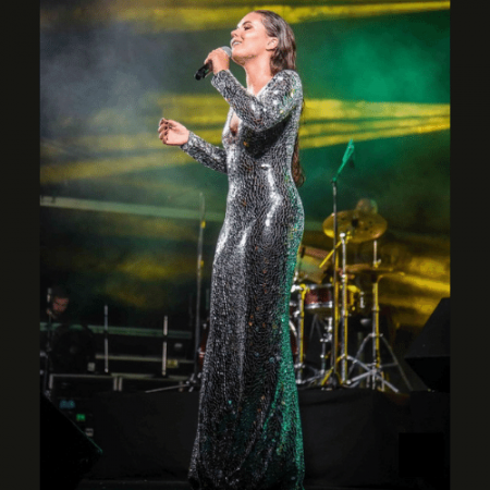 30+ ideas of mirror dresses for performances on stage - ETERE