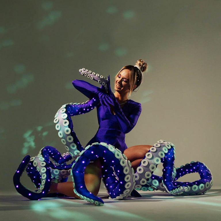 LED Cosplay Ursula Dress for Halloween and New Year's performances