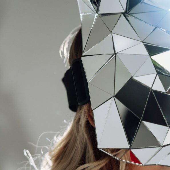 3D Mirror Polygonal Rabbit Mask on the face - by ETERESHOP