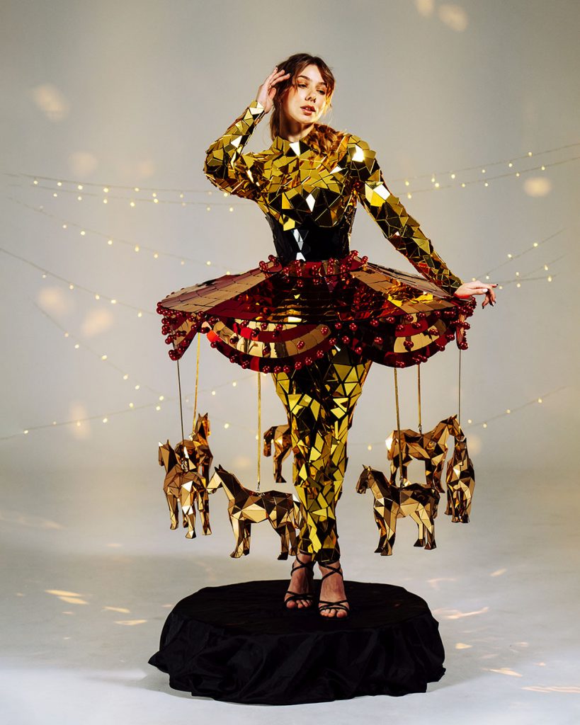 Carnival Custom Women's Mirror Costume with Moving Horses