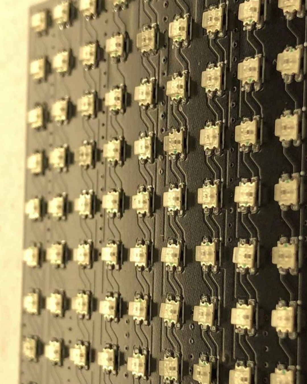 How to make a programmable Led light helmet – a short guide