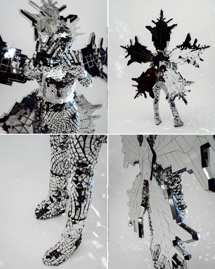 Unusual Mirror Costume with Leds - by ETERESHOP