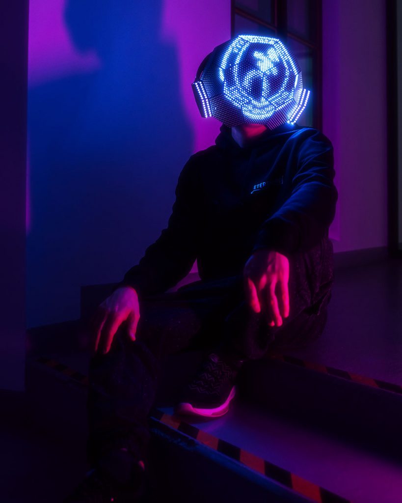 LED Dense Programmable Light up DJ helmet - by ETERESHOP