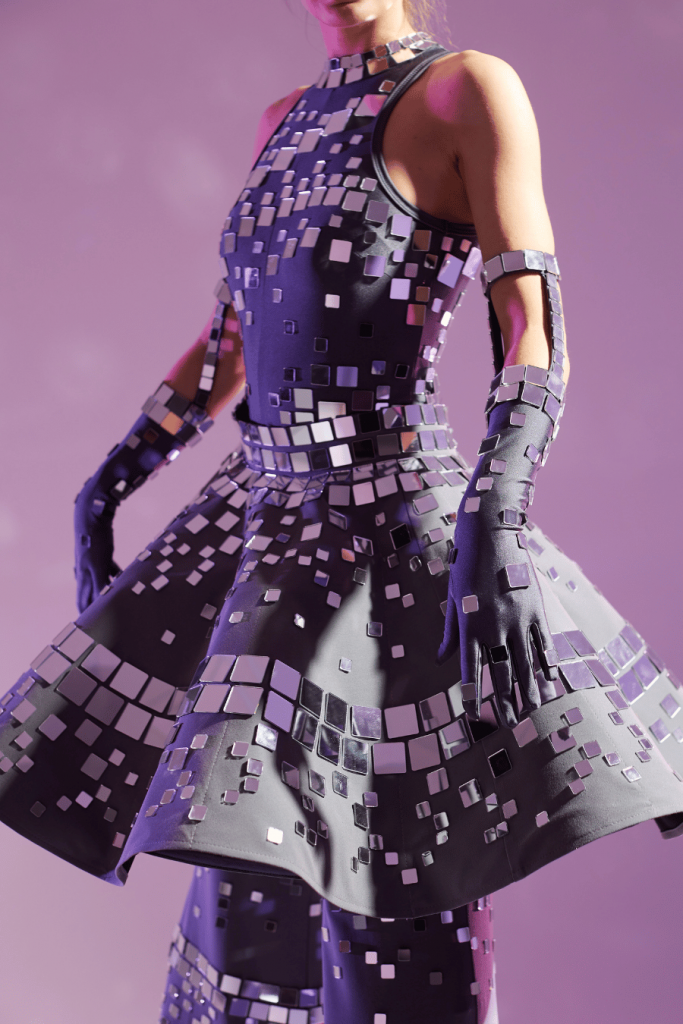 Female Mirror Stilt Walker Dress Costume - by ETERESHOP