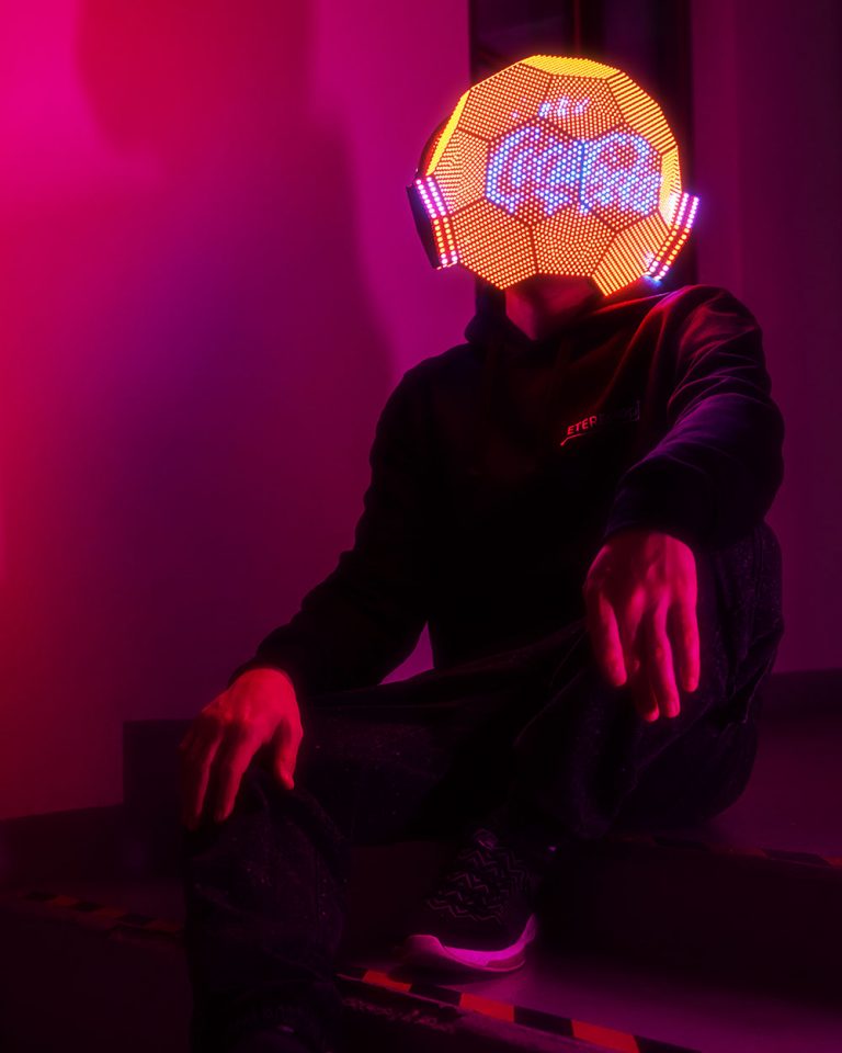 LED Dense Programmable Light up DJ helmet - by ETERESHOP