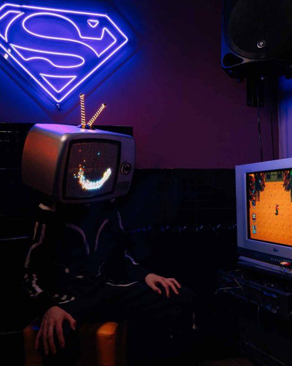 Cosplay Led lighting Helmet TV - by ETERESHOP