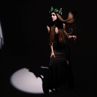 LED Infinity Mirror Crown for shows and events - by ETERESHOP