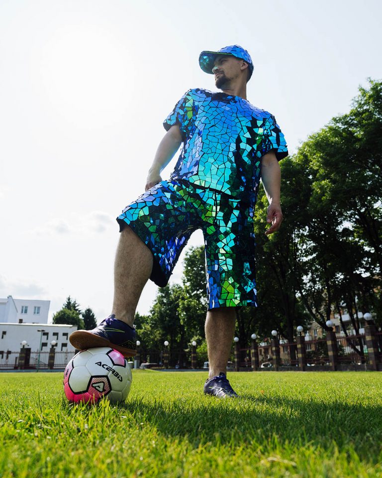 Mirror Suits for shows and street performers at an affordable price