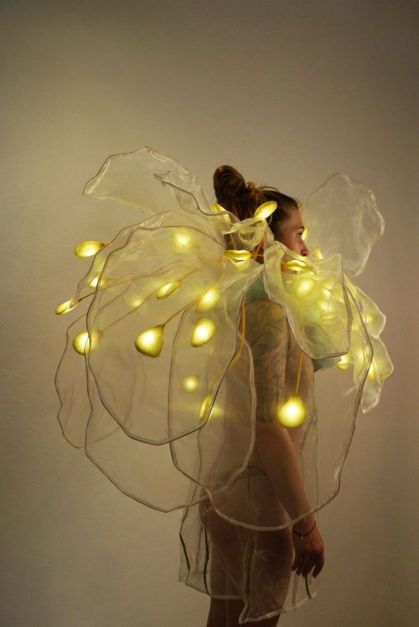LED Flower Shoulder Cape with 340 LEDs - by ETERESHOP