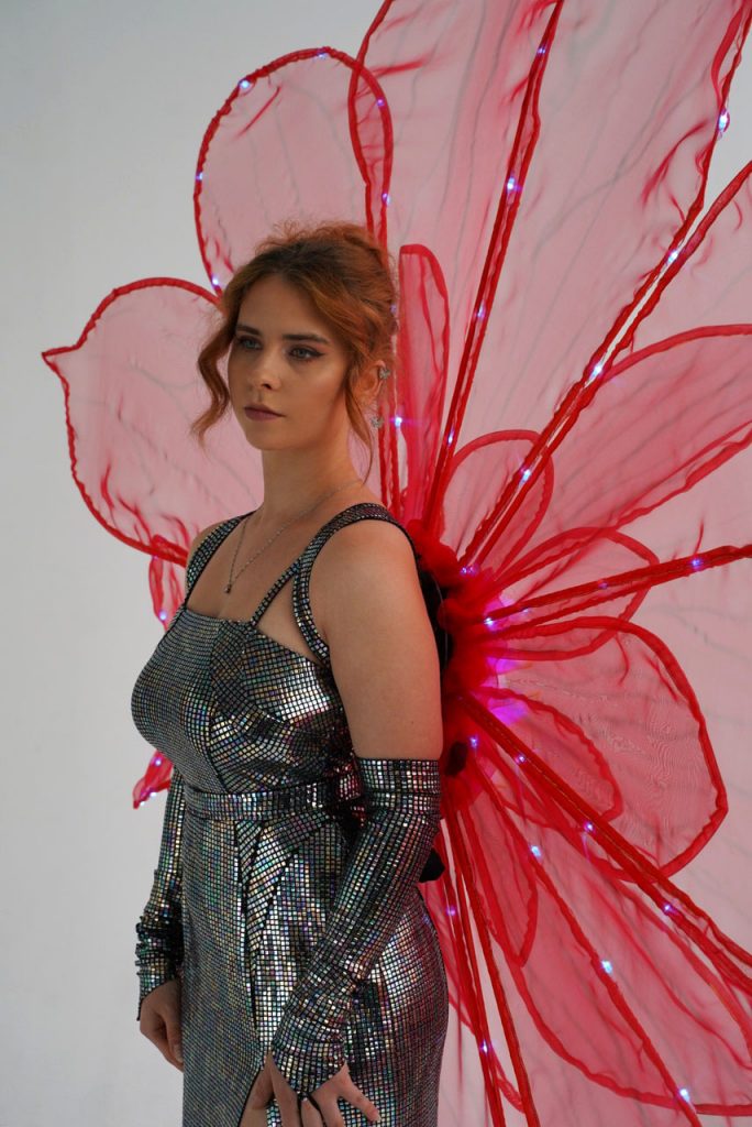 Flower Costume with 160 LEDs Back Placement
