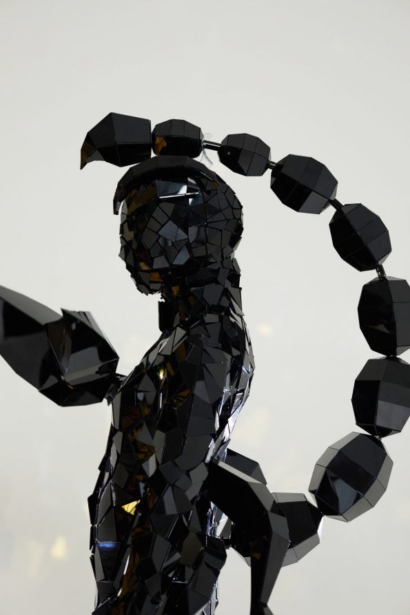 Black Mirror Scorpion Costume for Carnivals - by ETEREshop